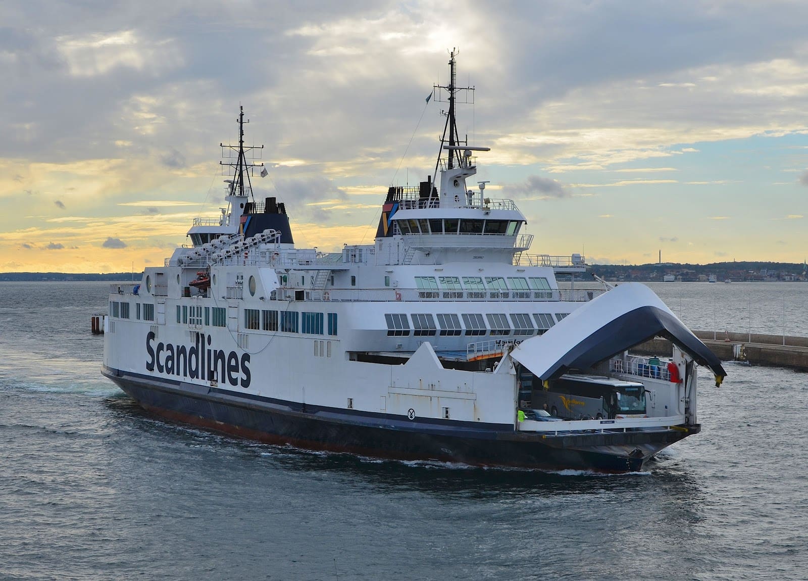 Shipping, Cruise & Ferry - EFD Marine